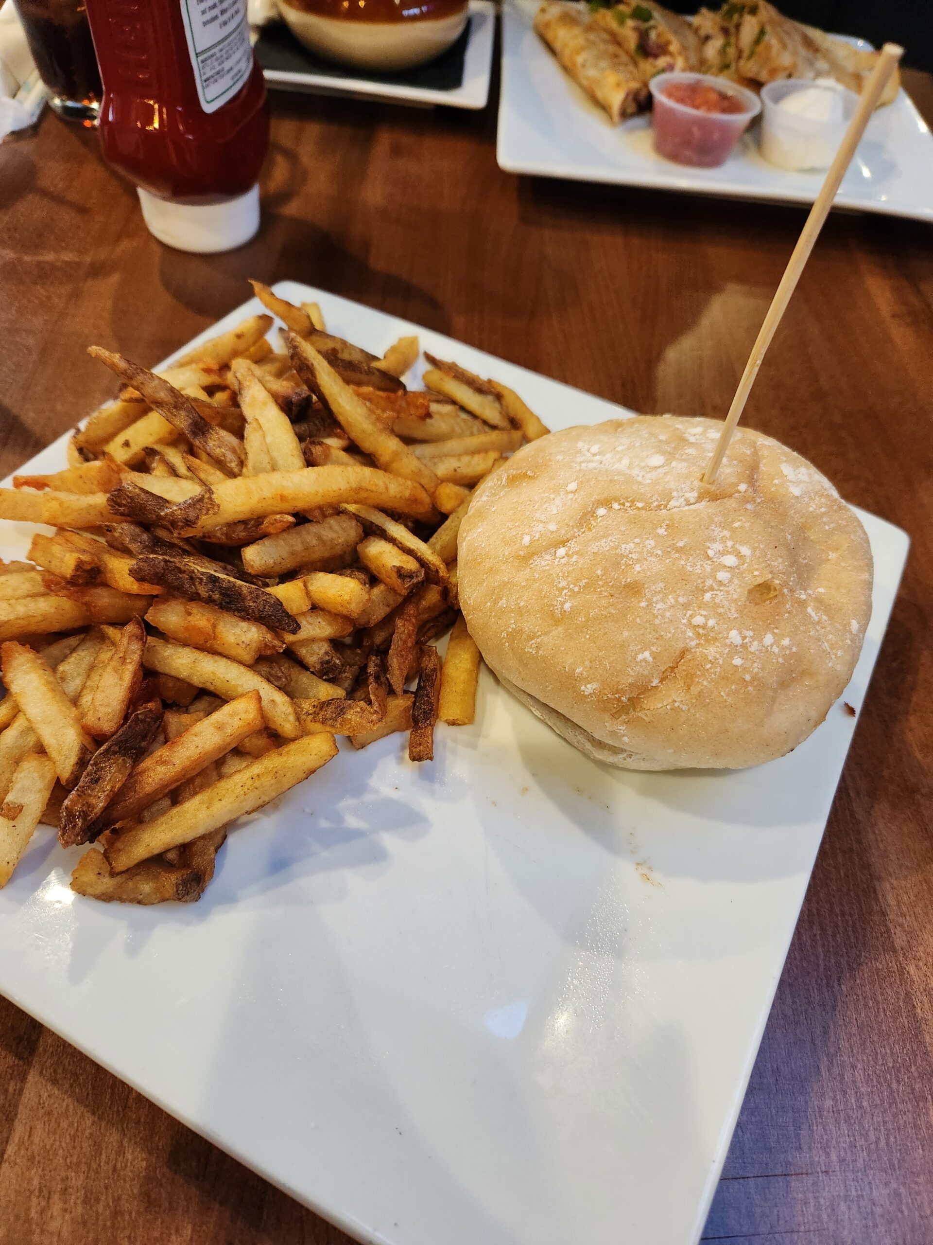 The Hidden Still Hamburger - McFly - Lis Blanchard